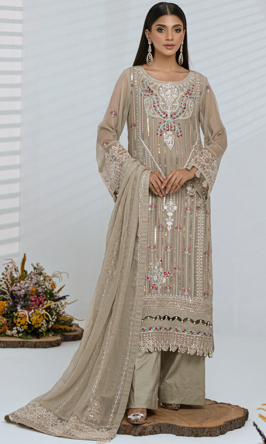 Unstitched – Shamooz